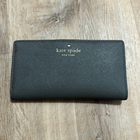 kate spade | Bags | Kate Spade Gray Wallet | Poshmark